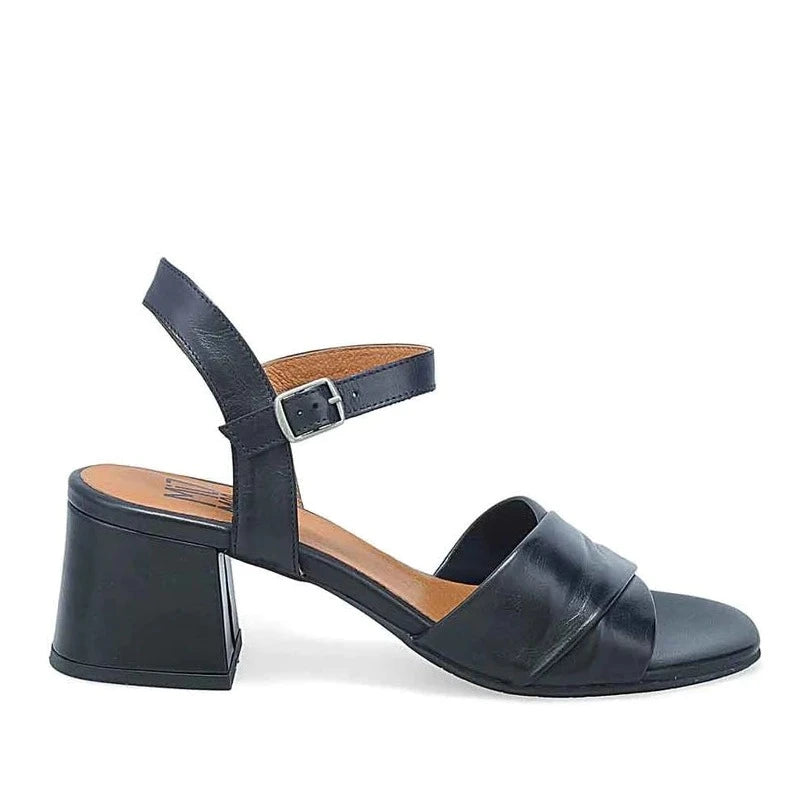 Miz Mooz - the Urban Shoe Myth